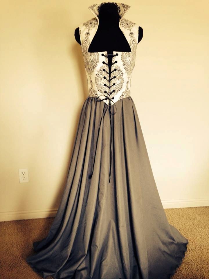Irish Renaissance Bodice and Skirt Dress – Mermaidcosplay