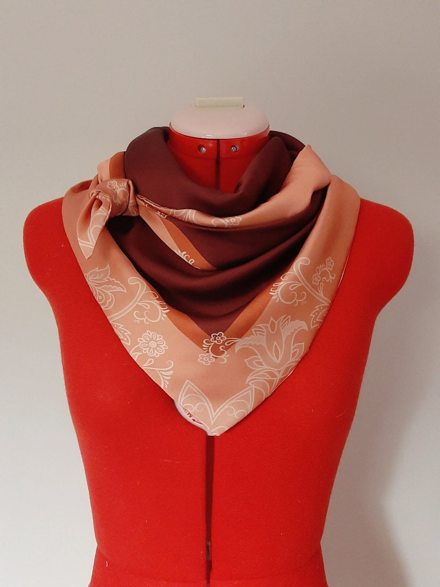 Resident Evil 4 Remake Ashley Graham cosplay scarf – Mermaidcosplay